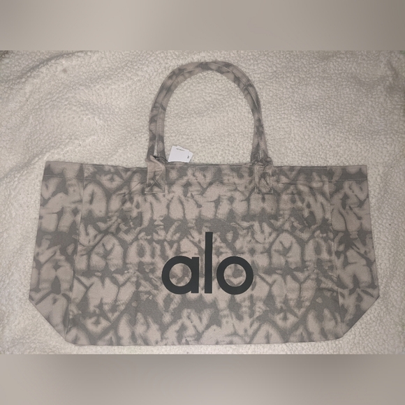 ALO Yoga | Bags | Nwt Alo Grey Tiedye Canvas Shopper Tote | Poshmark